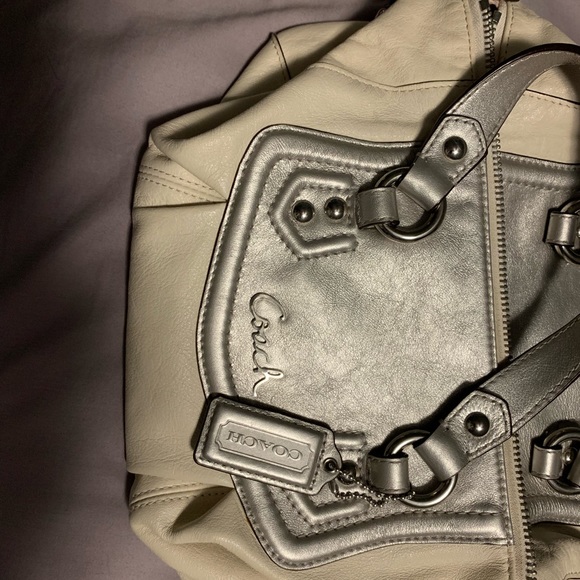 Coach | Bags | Silver And White Coach Purse We Did Carrying This One ...